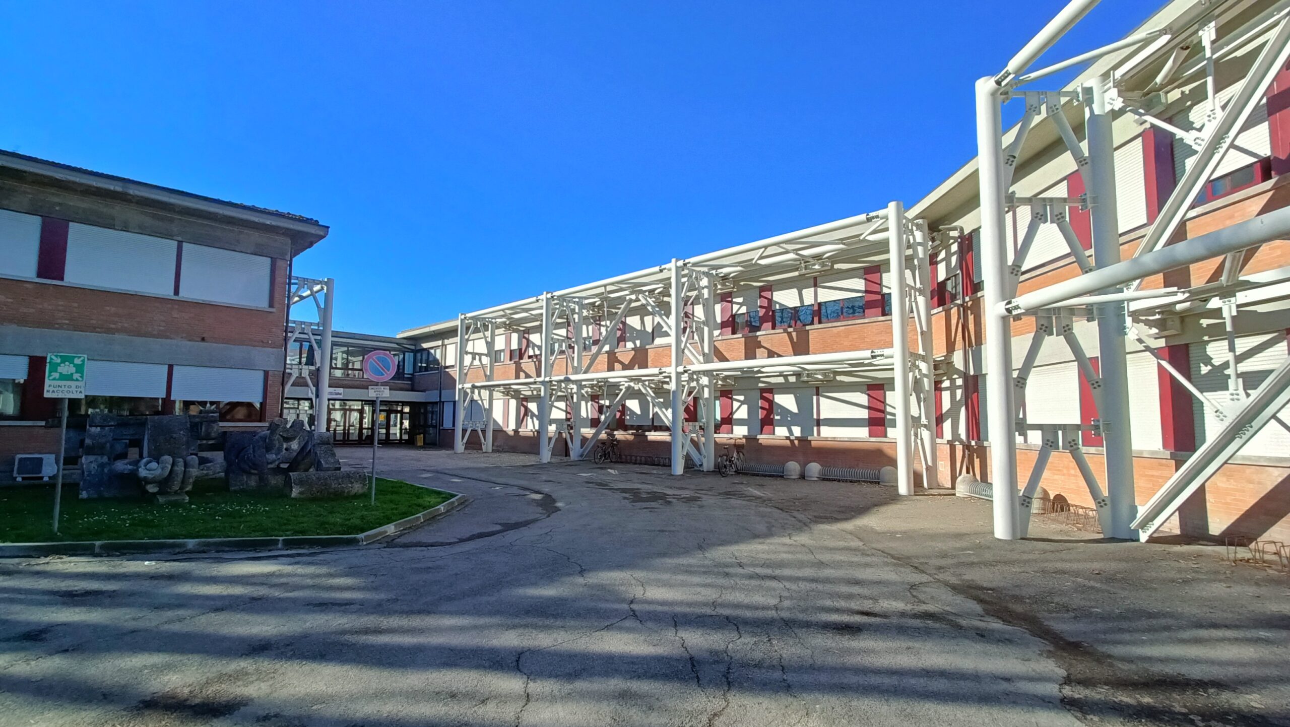 Formigine - Scuola statale Secondaria di I Grado "Fiori"